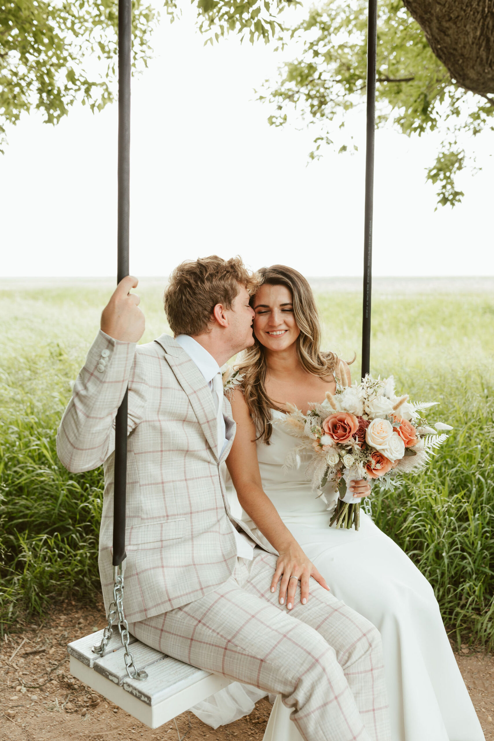 Candid Wedding Photography at The Pines Venue | Mariah + Ross